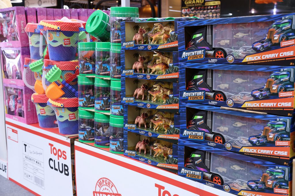 ‘ท็อปส์’ เปิดประสบการณ์ช้อปปิ้งสุดเอ็กซ์คลูซีฟแห่งแรกของไทย ณ ‘Tops CLUB’ Pop-up Store ...